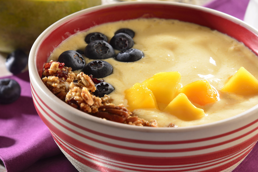 Smoothie de mango y coco para después de entrenar